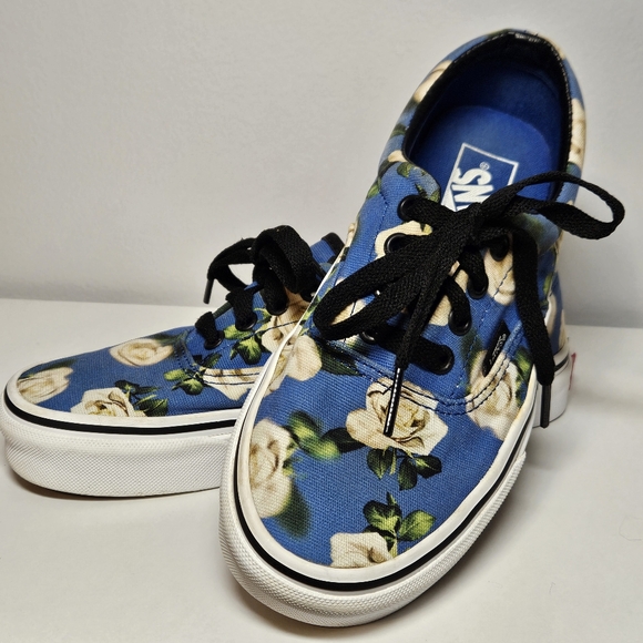 Vans | Shoes | Vans Romantic Roses Print Laceup Sneakers Us Womens Sz ...